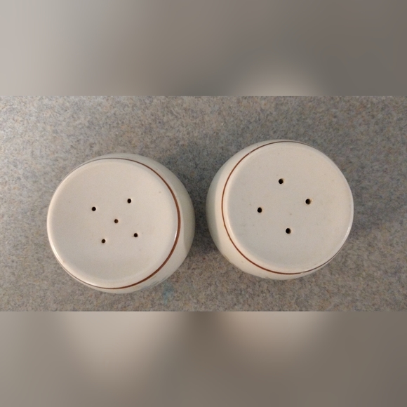 Mikasa | Dining | Vintage Mikasa Japan Mcm Salt Pepper Shakers | Poshmark